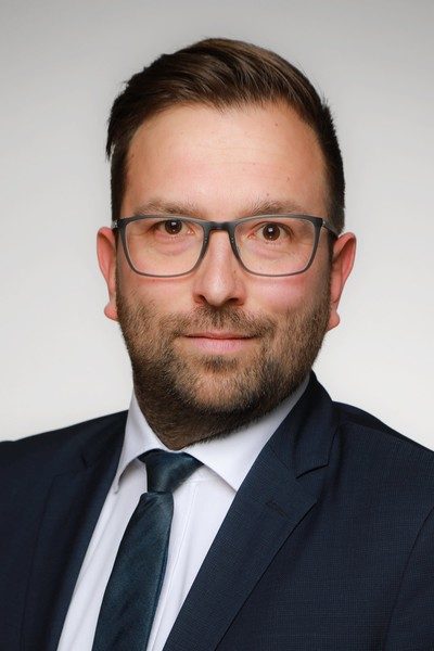 Ihre Filiale Stuttgart-Theodor-Heuss-Straße | Deutsche Bank